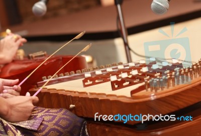 Thai Wood Dulcimer Stock Photo - Royalty Free Image ID 100134967